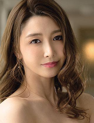 Аюми Рё (Ayumi Ryo)